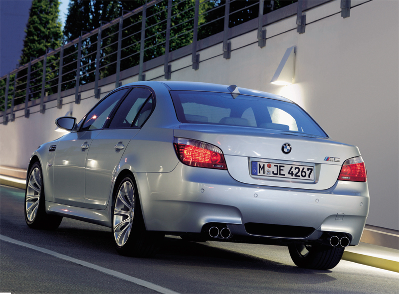 The New BMW M5 - BMW unveils the Fourth Generation of The ...