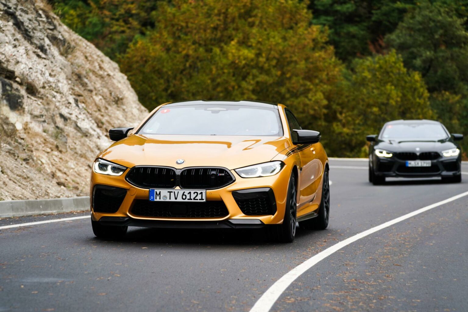 [Video] Road&Track Team Tests the BMW M8 Competition