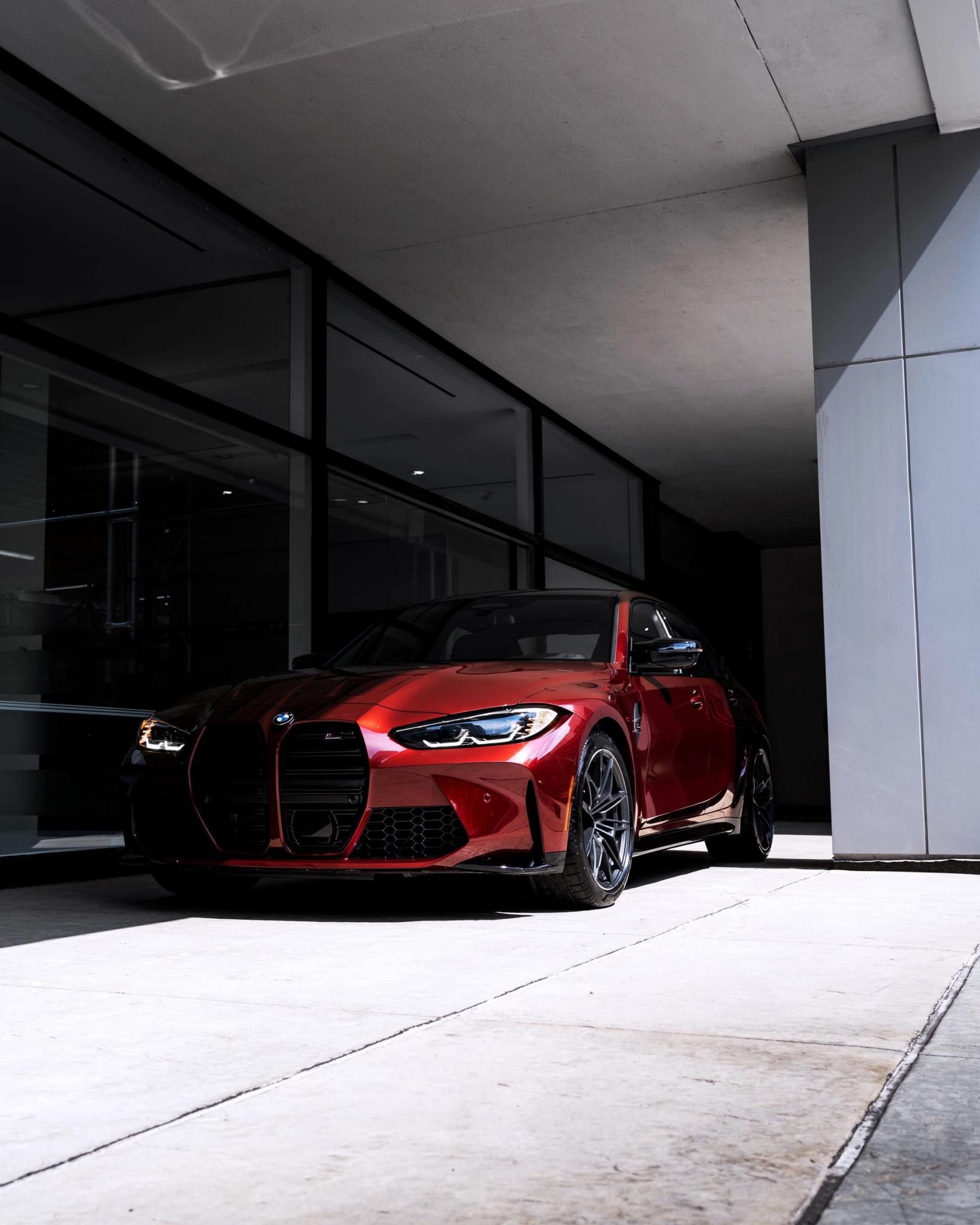 See the G80 BMW M3 give a stunning look in Aventurine Red - BMW.SG