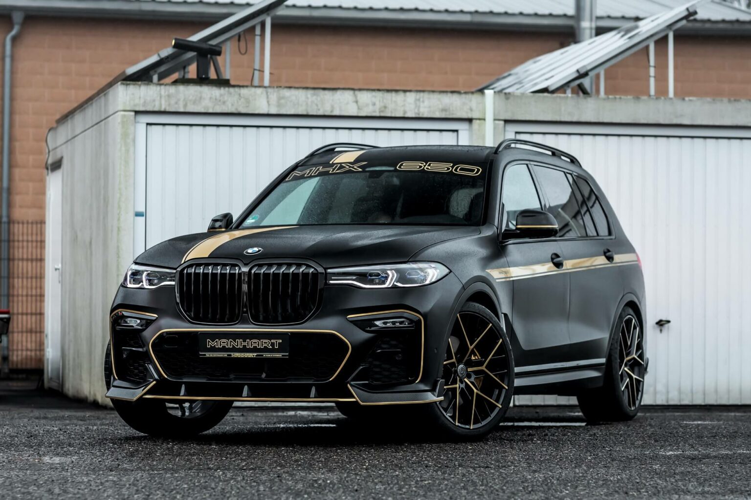 BMW X7 M50i tuned by Manhart now packs 650 HP - BMW.SG