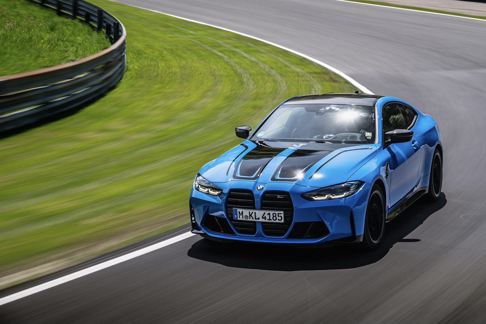 BMW M4 Models To Have Black BMW M Graphics