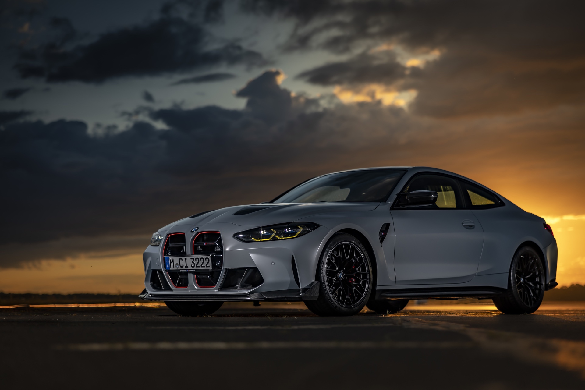 [Video] How fast is the BMW M4 CSL From Behind the Wheel - BMW.SG