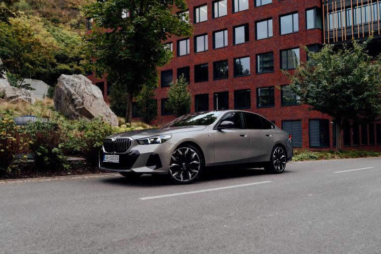 Oxide Grey Unveiled: The 2024 BMW 5 Series in Focus - BMW.SG