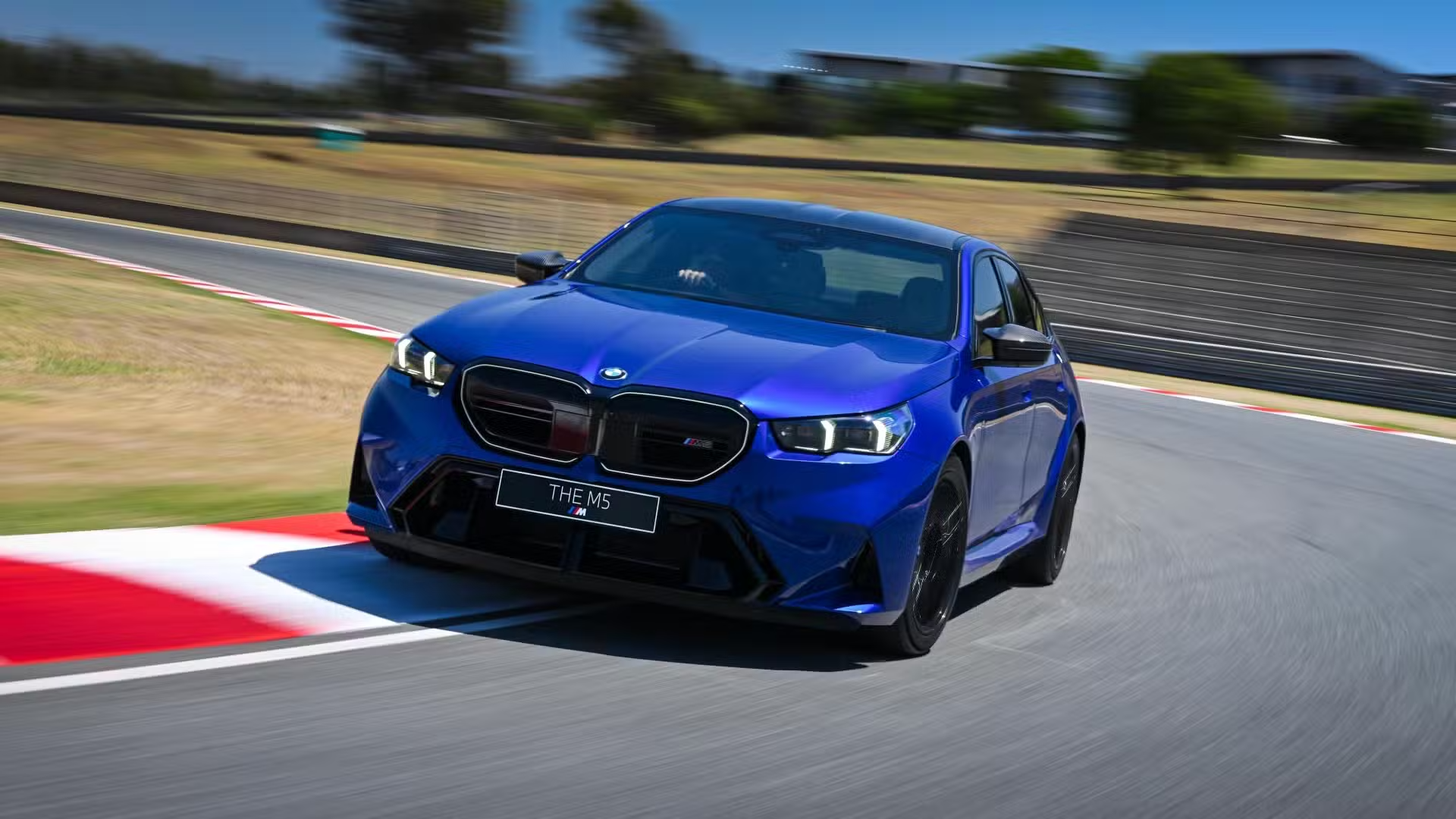 2025 BMW M5 Returns with Hybrid Power and Unmatched Thrills - BMW.SG ...