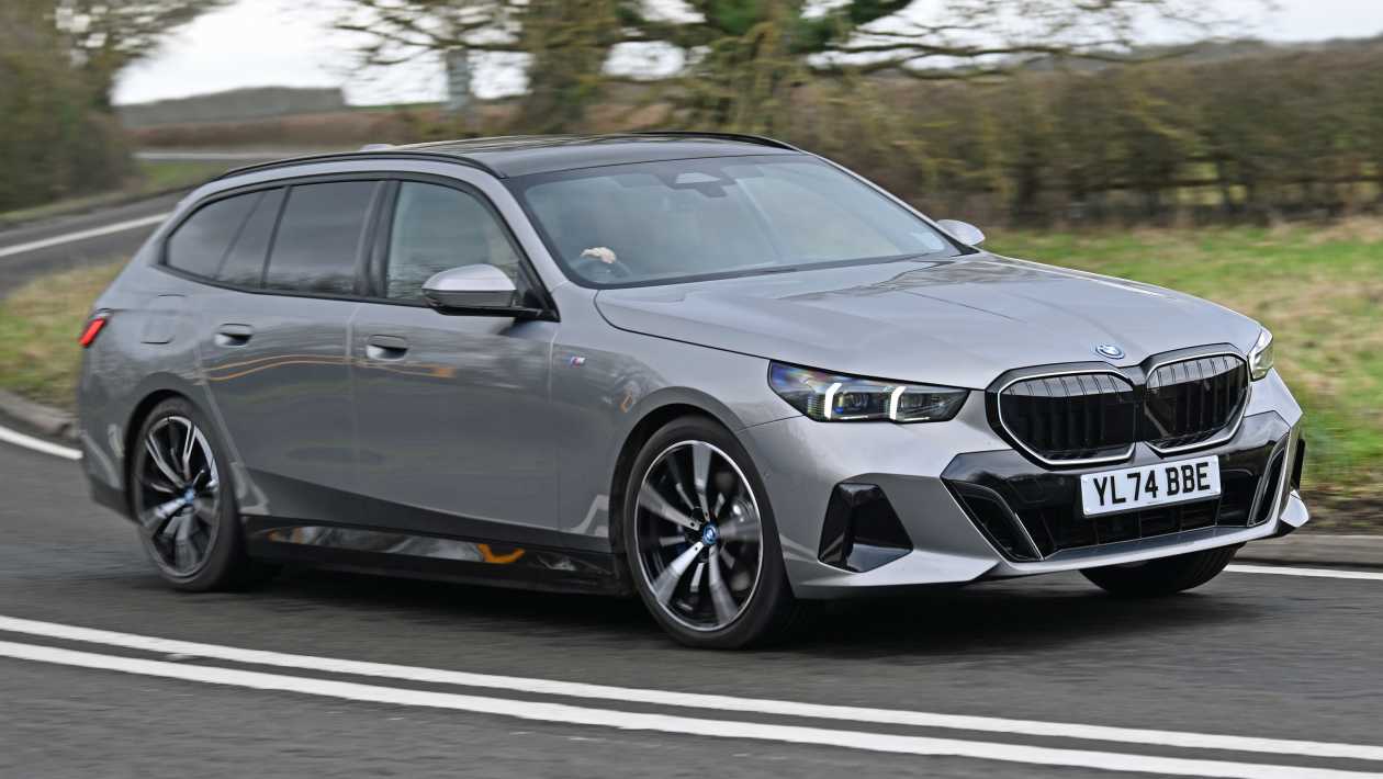 BMW 530e Touring Is Uber Versatile, Practical, And EV Savvy! - BMW.SG ...