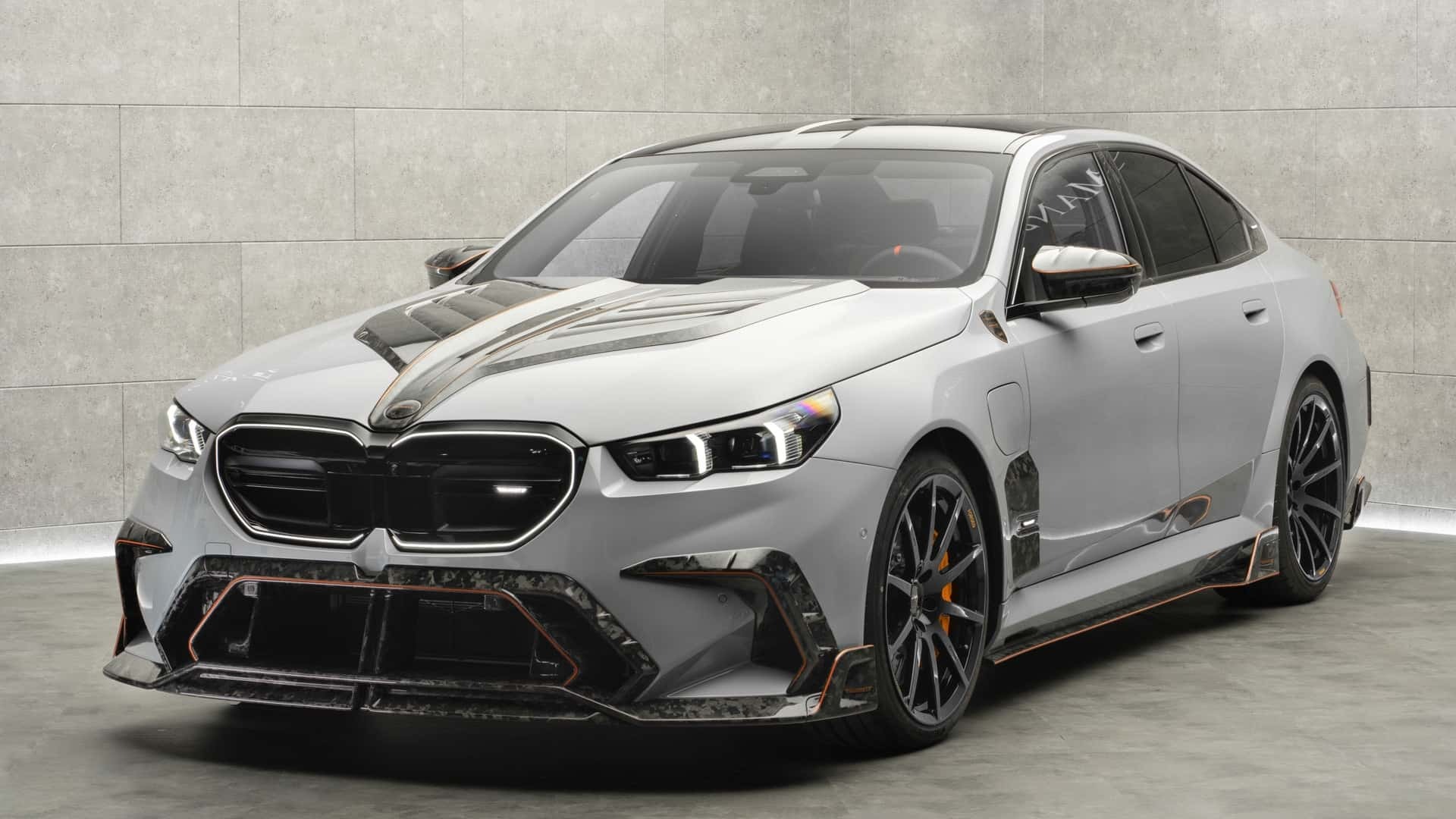 BMW M5 By Mansory Flaunts Carbon Armour And Triple-Pipe Roar - BMW.SG ...