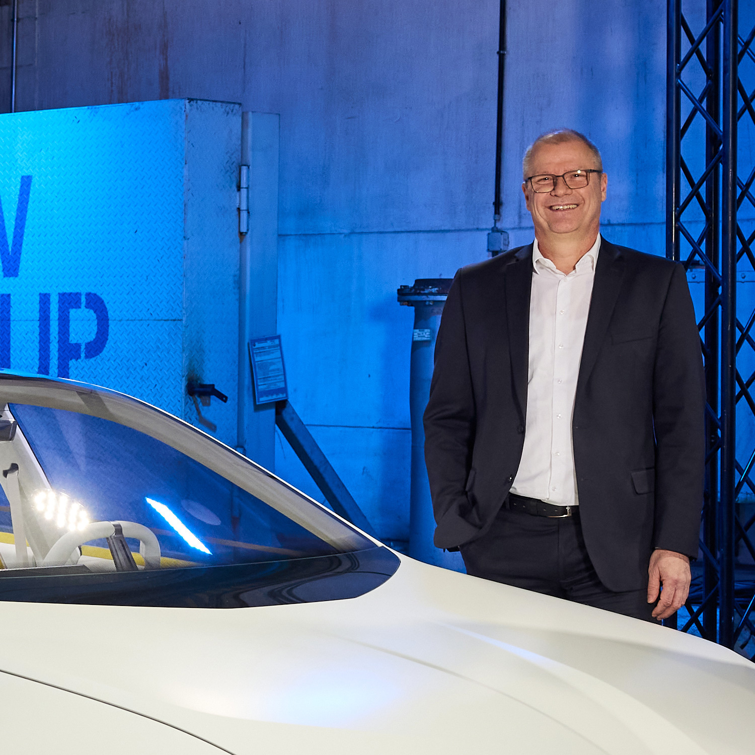 BMW Neue Klasse Conversations. Mike Reichelt, Head of Neue Klasse BMW ...