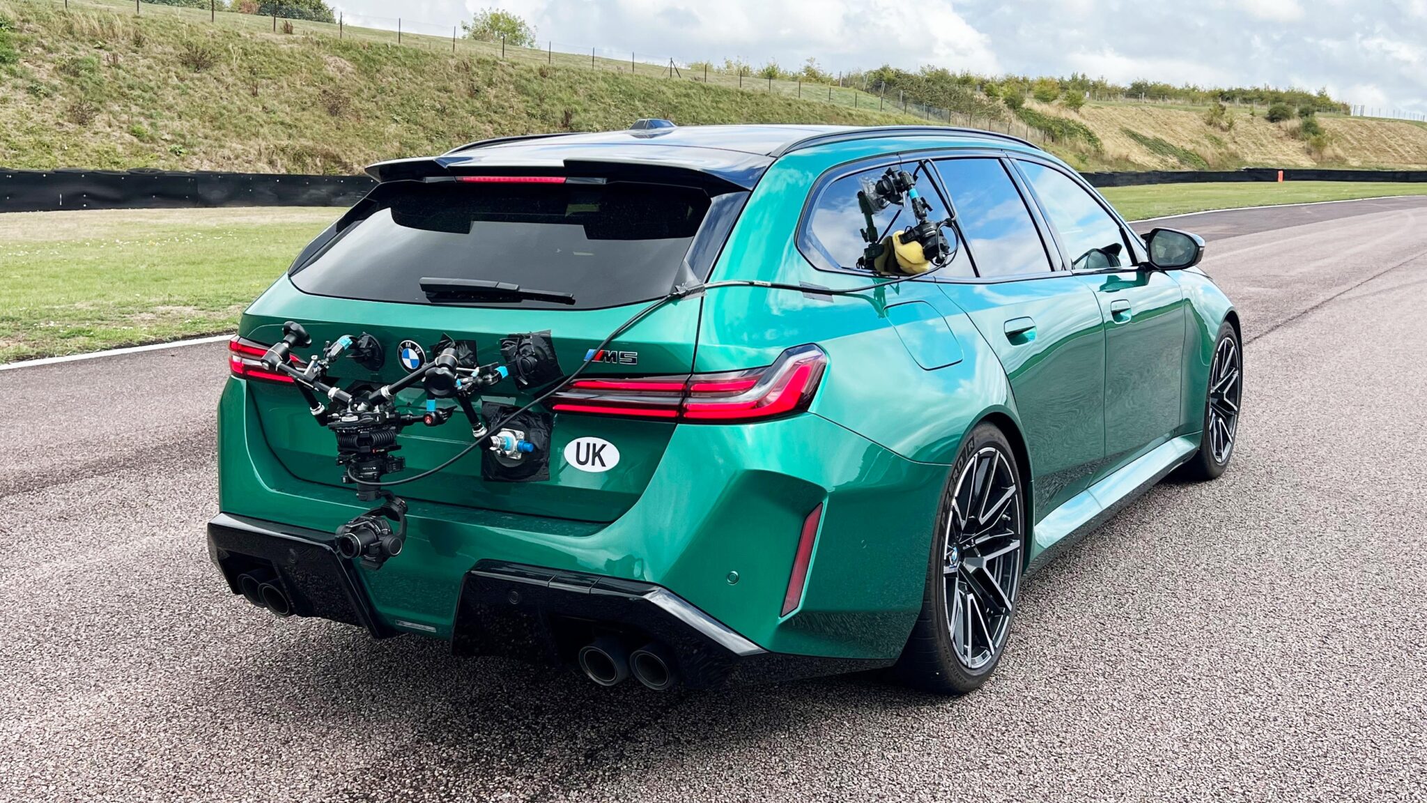 BMW M5 Touring Proves Its Worth As TopGear’s Track Workhorse - BMW.SG ...